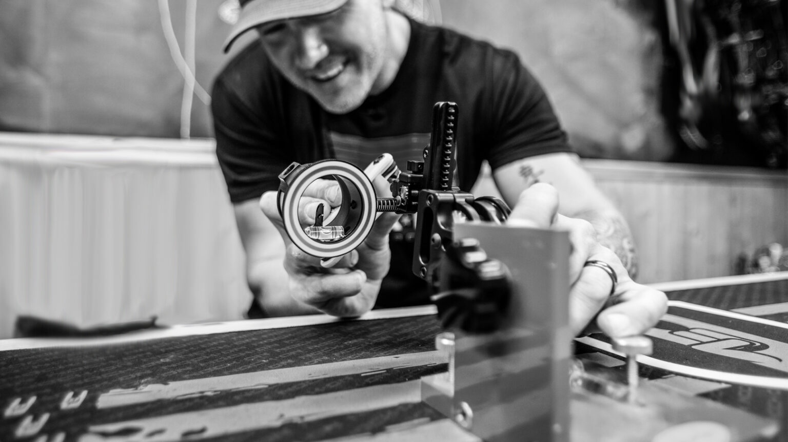 HOW & WHY TO LEVEL YOUR 2ND & 3RD SIGHT AXIS - Nock On Archery