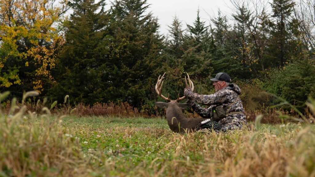 How I Turned a Dense Thicket Into the Perfect Whitetail Kill Zone ...