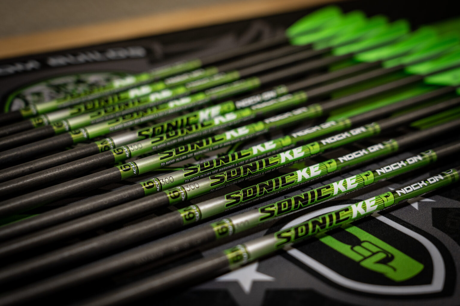NEW NOCK ON SONIC KE ARROWS - READY TO GROUP ARROWS! - Nock On Archery